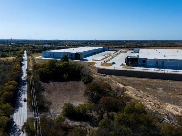 7909 Liberty Grove Rd, Rowlett, TX 75089 | MLS #21101