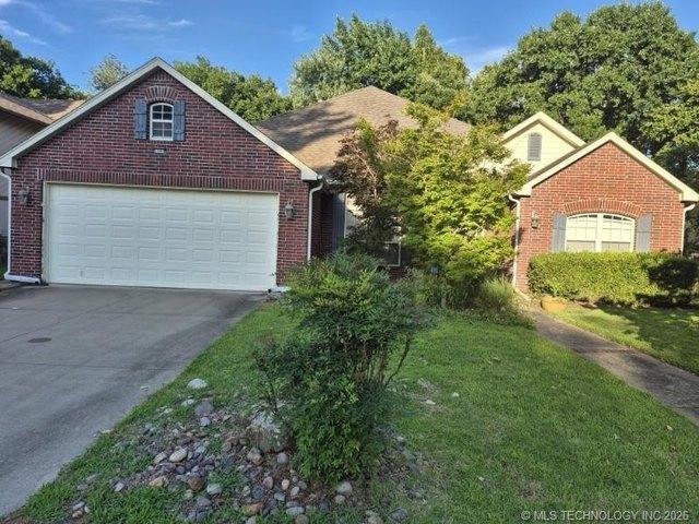 7909 S Juniper Ave, Broken Arrow, OK 74011