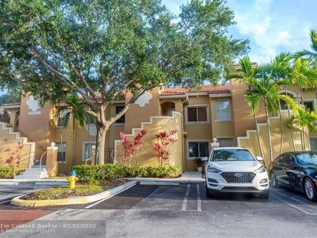7900 NW 6th St #202, Pembroke Pines, FL 33024