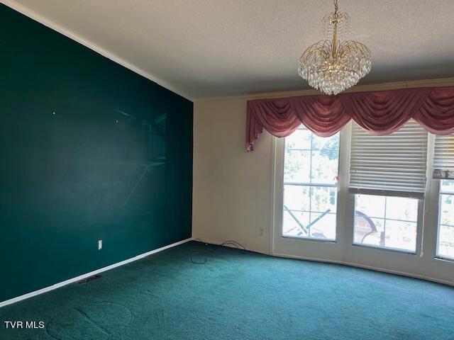 7900 High Oak Road