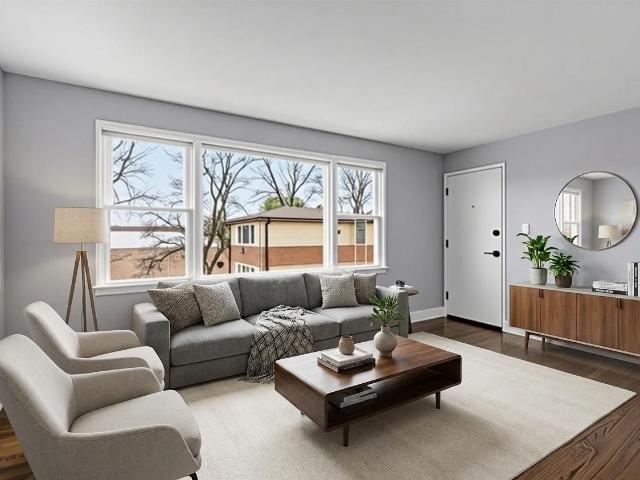 7900 S Merrill Avenue Unit 2E, Chicago, US, IL