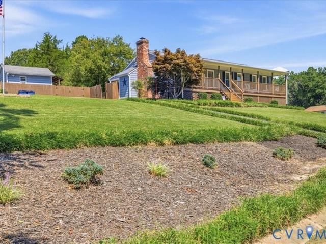 7900 Valencia Rd, Chesterfield, VA 23832