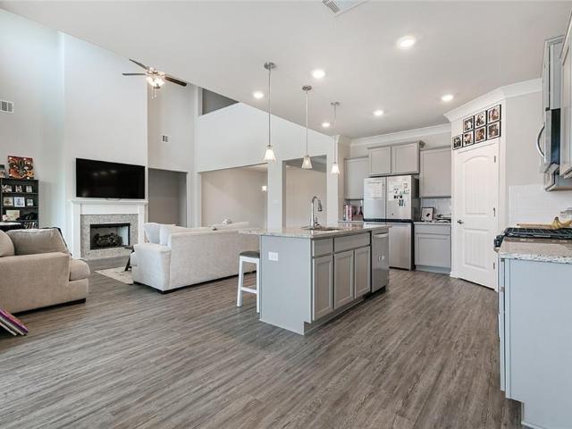 7901 Camellia Bud Court