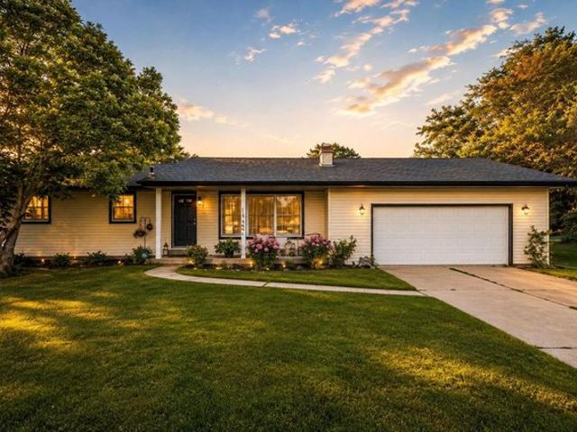 7901 Catalpa St, Dyer, IN 46311
