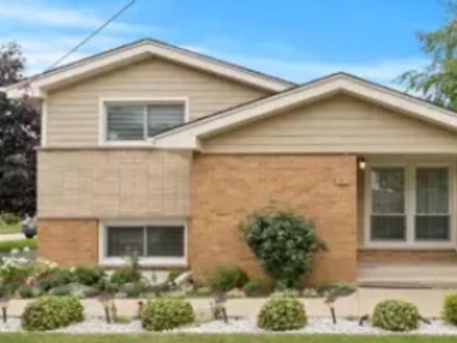 7901 W 93rd Street