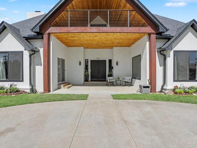 7901 W Lakeshore Drive