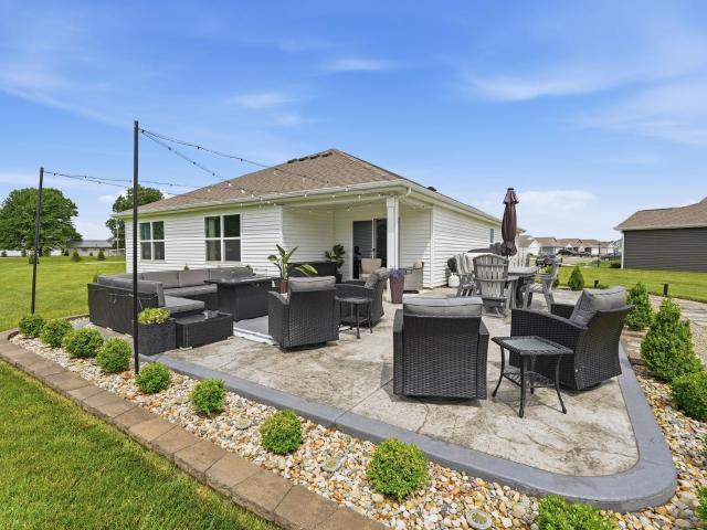 7902 Cordovan Cove