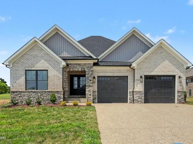 7902 Trading Post Ct, Louisville, KY 40291