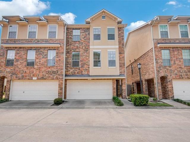 7903 Bachwood Dr, Houston, TX 77040