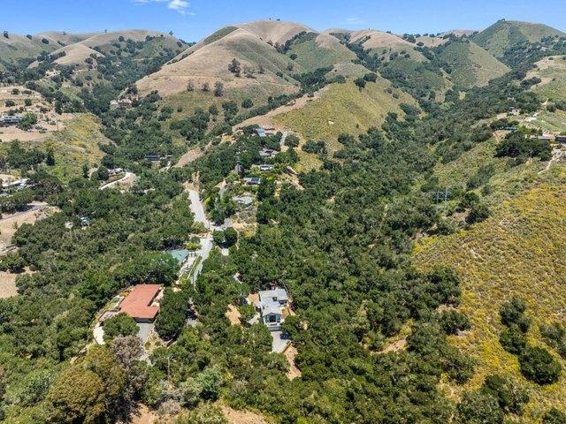 790 Country Club Dr, Carmel Valley, CA 93924