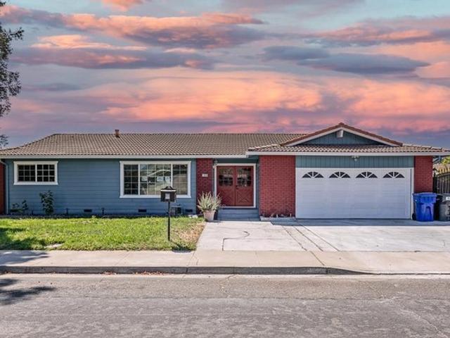 790 Hillsdale Dr, Turlock, CA 95382