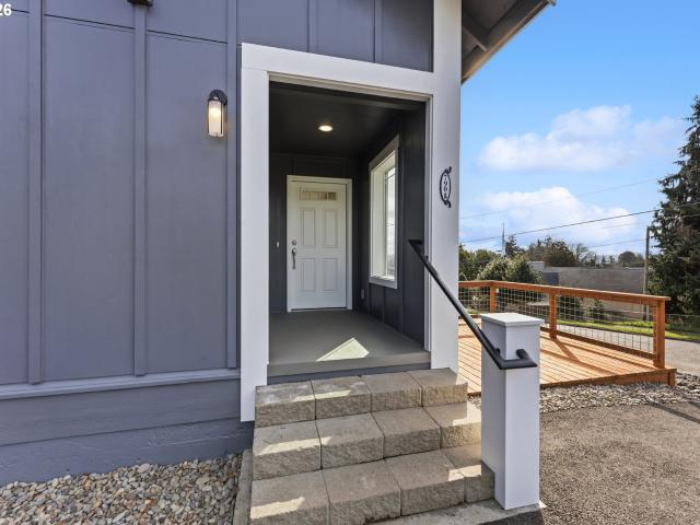790 oregon ave