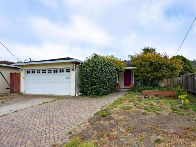 790 Noriega Way