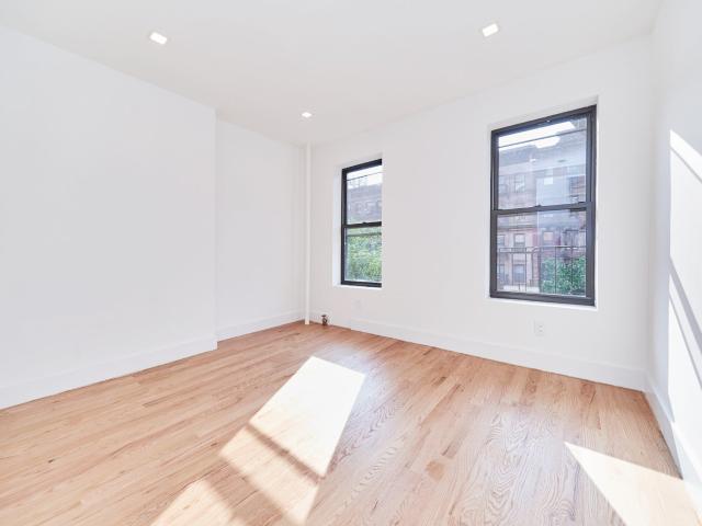 790 Ninth Avenue, New York, NY