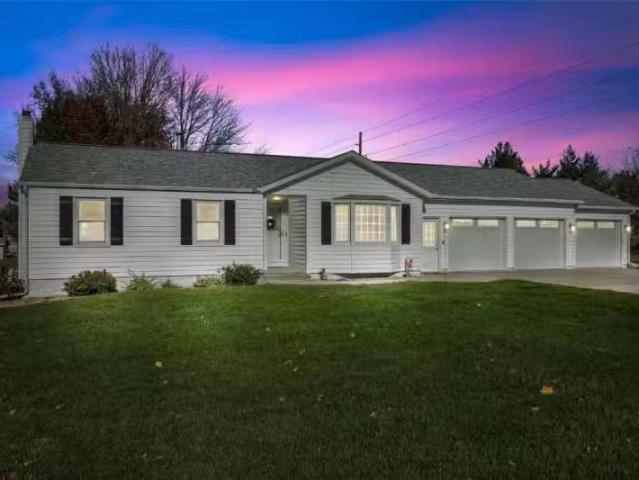 790 SHANNON DR, ROBINS, IA 52328 Single Family Residence For S.