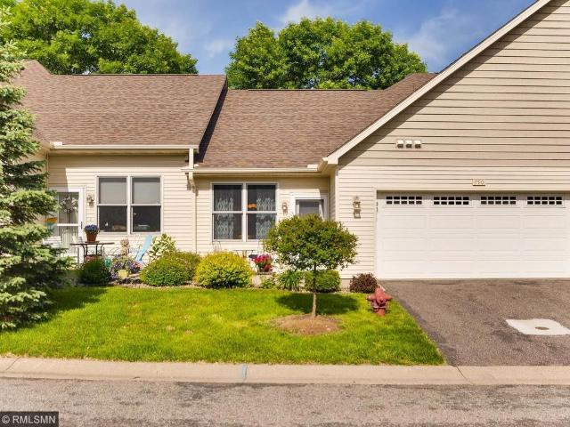 790 Parkside Lane