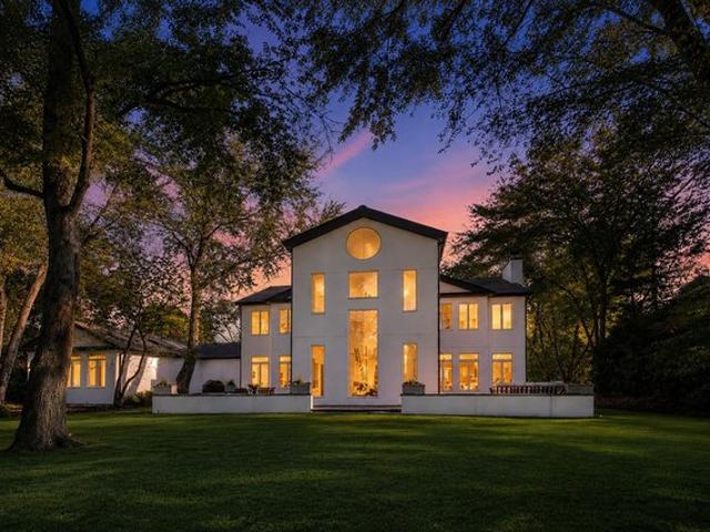 790 W Deerpath Rd, Lake Forest, IL 60045