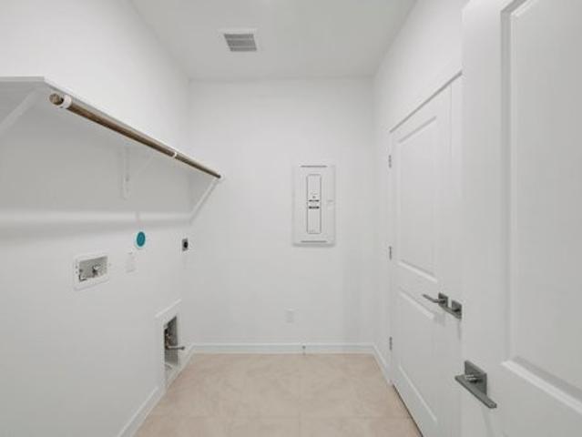 7914 Jasper Meadows Way