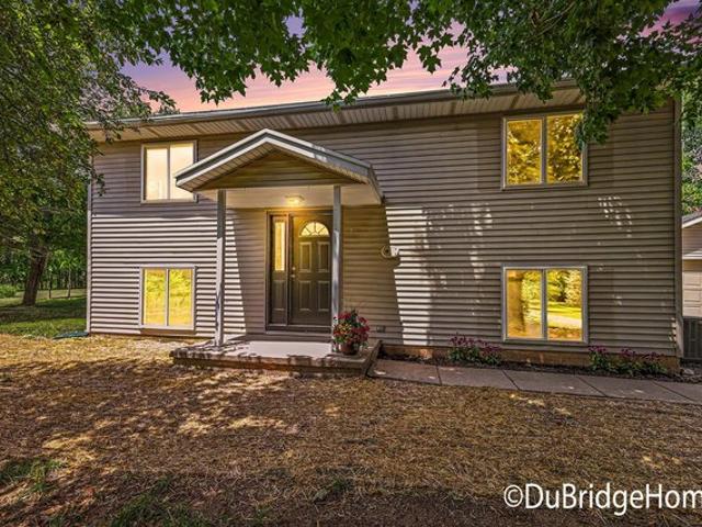 7914 Peddler Lake Rd, Clarksville, MI 48815
