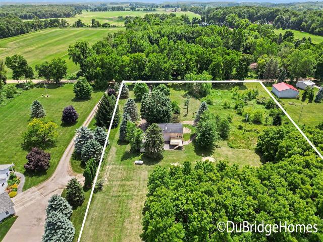 7914 Peddler Lake Road