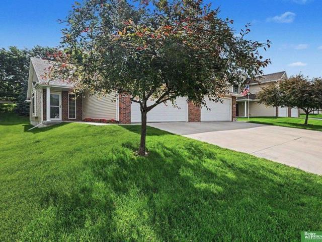 7915 S 162nd St, Omaha, NE 68136