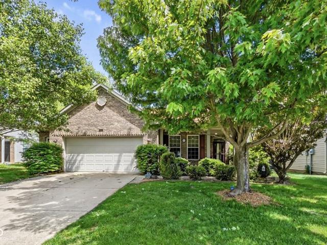 7917 Hosta Dr, Camby, IN 46113