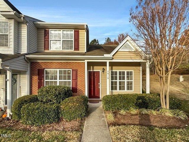 7919 Averette Hill Dr, Raleigh, NC 27616