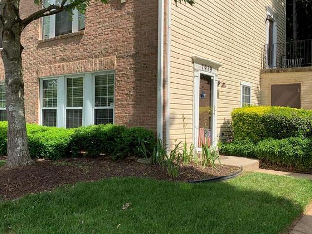 7919 Foxcrest Court # 7919