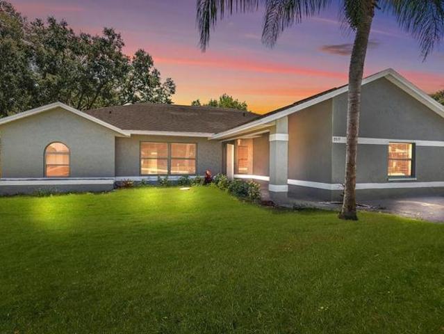 7919 Indian Heights Dr, Lakeland, FL 33810