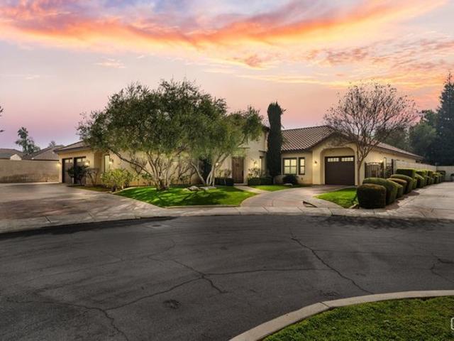 7919 Scarlet Maple Ct, Bakersfield, CA 93308