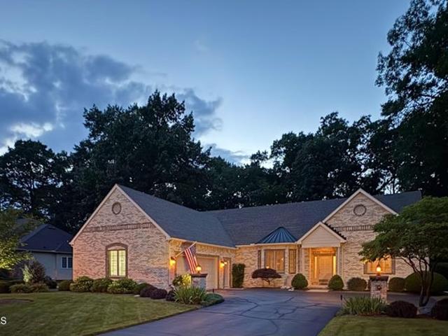7910 Colony Woods Dr, Toledo, OH 43617
