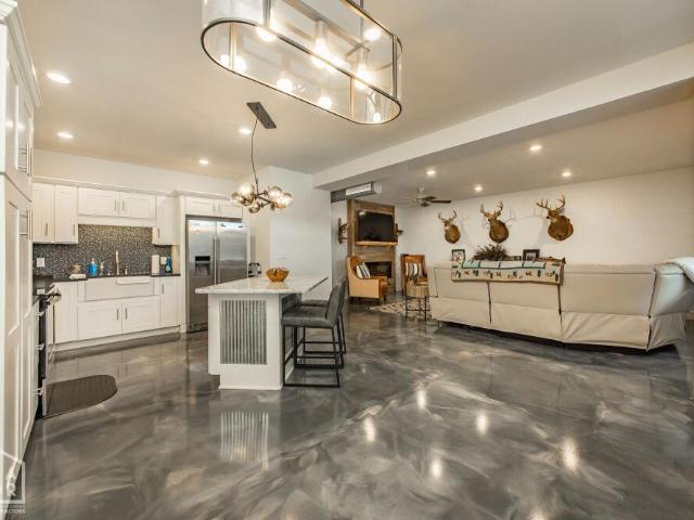 7910 Edgemont Road