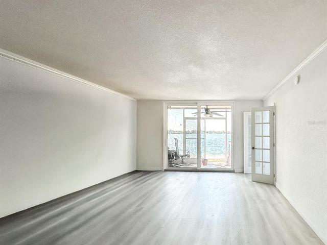 7910 Sun Island Dr S, Unit 101, South Pasadena, FL 33707 | MLS #TB8489
