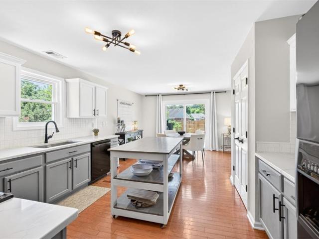 7910 Timberline Overlook