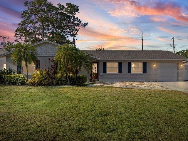 7910 W Pocahontas Ave, Tampa, FL 33615