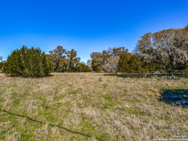 7911 Silver Spur Trail, Boerne, TX 78015 | MLS #1754 | Compass