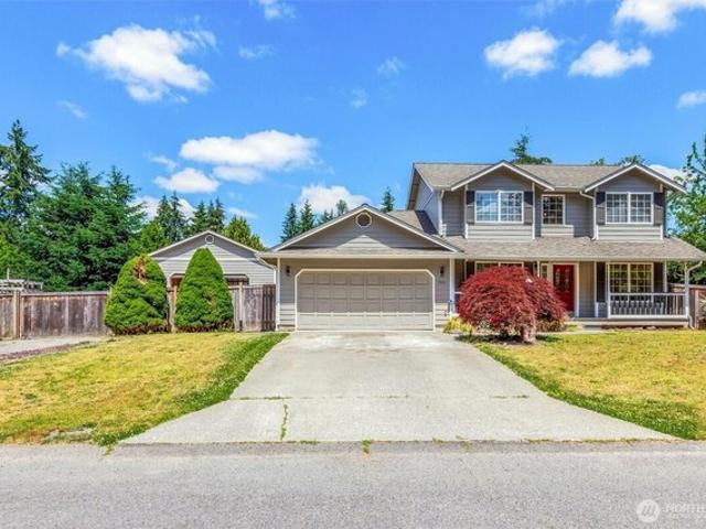 7911 th Street Ct E, Puyallup, WA 98373