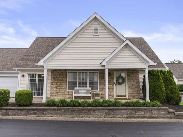 7912 Meadowlark Ln S, Reynoldsburg, OH 43068