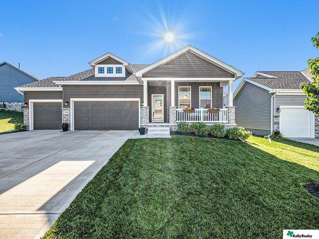 7912 S 185th St, Omaha, NE 68136