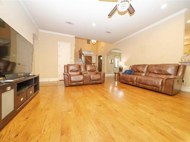 7913 Forest View Court