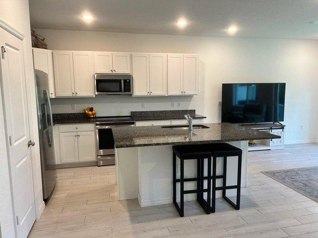 791 NE Trailside Run, Port Saint Lucie, FL 34983