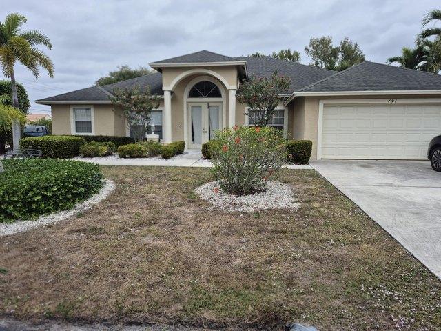 791 SW Dolores Ave, Port Saint Lucie, FL 34983