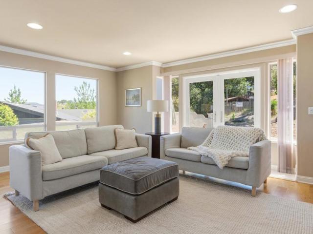 791 Toyon Dr