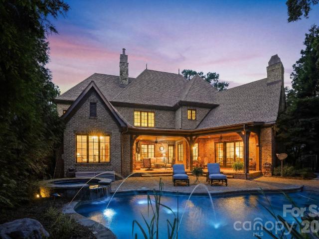 7924 Skye Lochs Drive