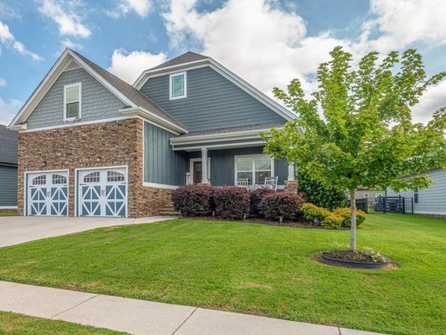 7925 Frostwood Ln, Ooltewah, TN 37363