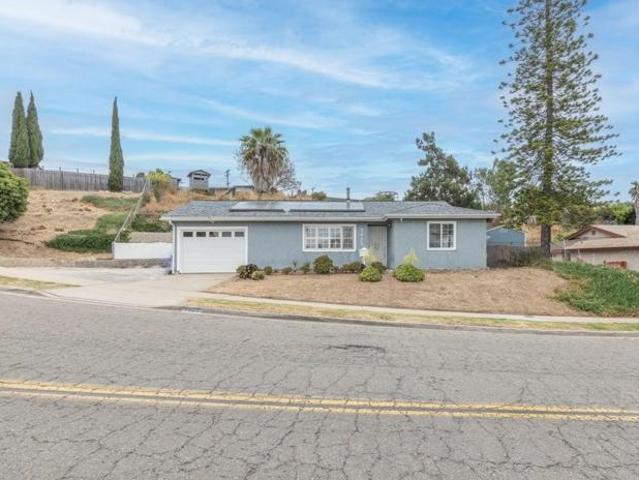 7925 San Vicente St, San Diego, CA 92114
