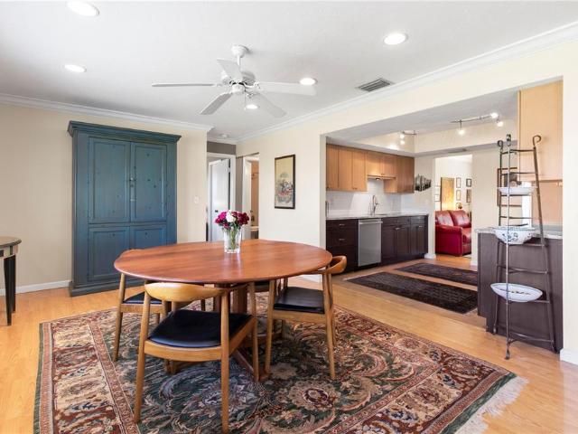 7926 Cypress Lake Dr, Sarasota, FL 34243 | MLS #A4684