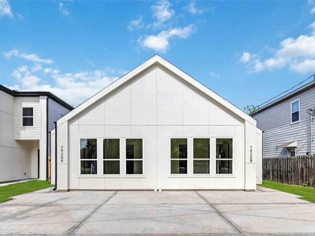 7926 Jester St Unit A D, Houston, TX 77051
