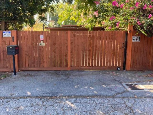 7927 Paso Robles Ave, Lake Balboa, CA 91406 | MLS #226001 VC | Compass