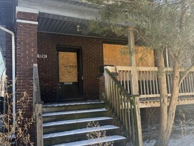 7927 S Colfax Ave, Chicago, IL 60617